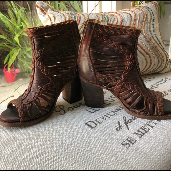 Freebird by Steven | Shoes | Bela Freebird By Steve Size 7 | Poshmark